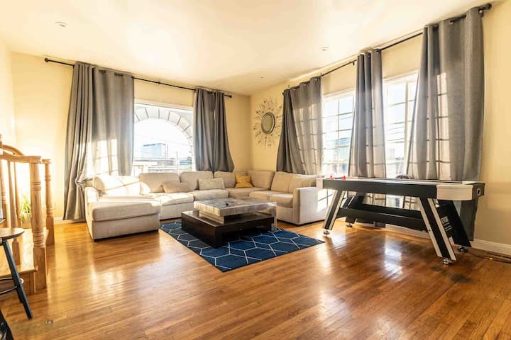 Bright - Lofty 5bd/3.5ba 15 Min To Sf + Sfo - Daly City