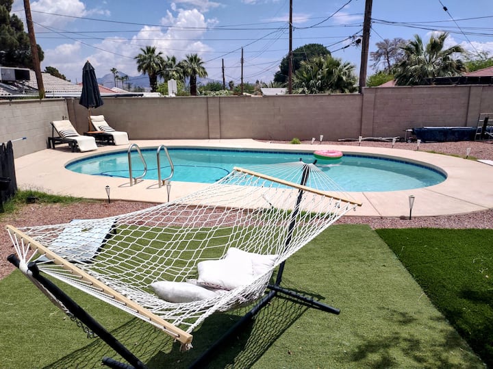 Be My Guest At Huntridge Old Downtown/with Pool . - Las Vegas, NV