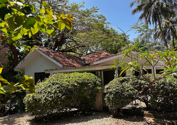 1bedroom Hse (1) By Cece. Diani, Beach Road. - Kenya