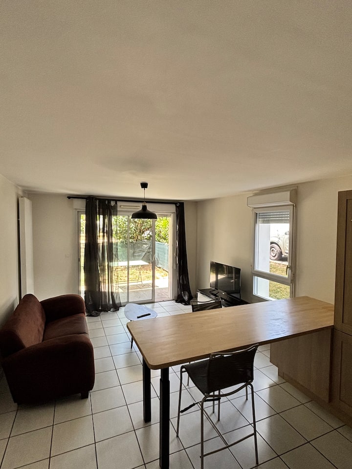 Lorient - 1 Chambre - Quartier Calme - Groix
