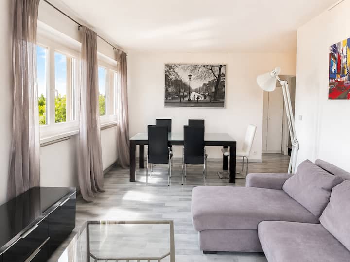 2 Bedrooms Flat In Ferney Voltaire - Saint-Genis-Pouilly