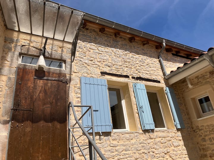 Chambre Cosy Et Calme Au Coeur Des Monts D'or - Neuville-sur-Saône