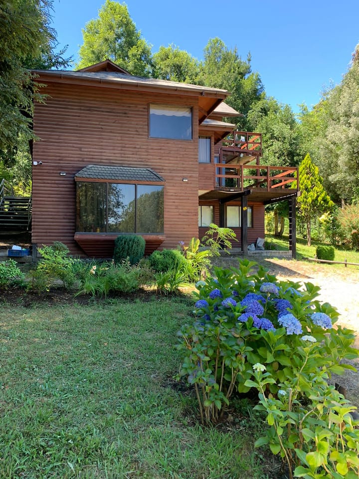 Casa Lago Panguipulli, Chile - Panguipulli