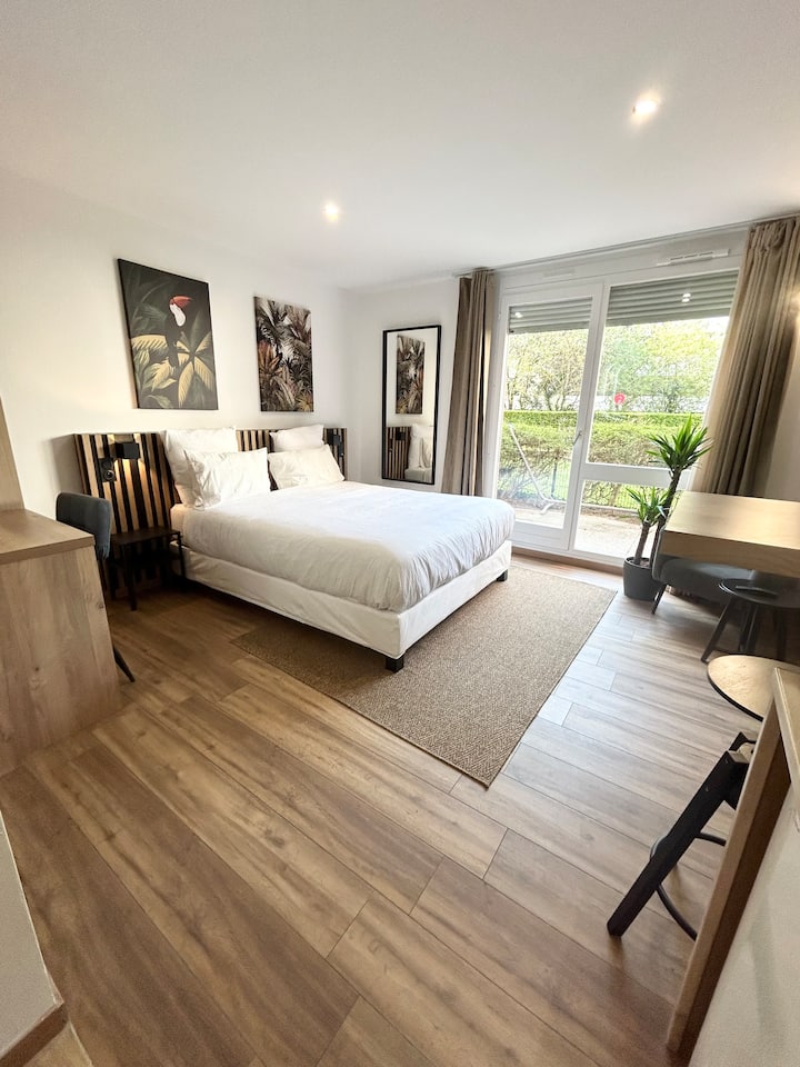 Studio 100m Gare Part-dieu/terrasse/parking Privé - Villeurbanne