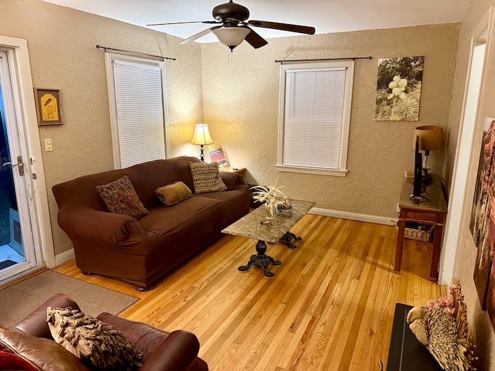 Country Club Cutie (Washer/dryer.) No Pets! - Amarillo, TX