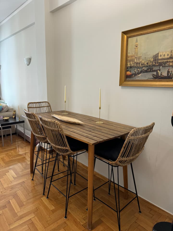 Apartment-2 Bedroom-central-athens-gizi-72m-wifi - Athens
