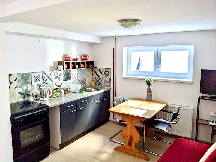 Beautiful 2-bedroom Apartment Near Center - Čakovec