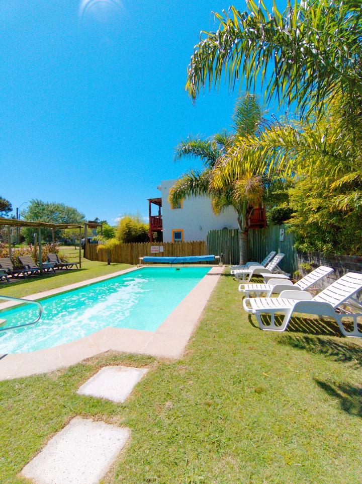 Apartamento Con Visita Al Mar En Punta Negra. - Punta Colorada