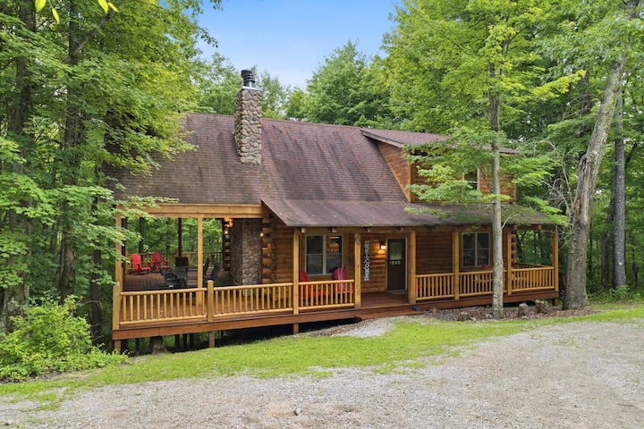 4br + Loft | Hot Tub + Game Room | Sleeps 12 - Laurelville, OH