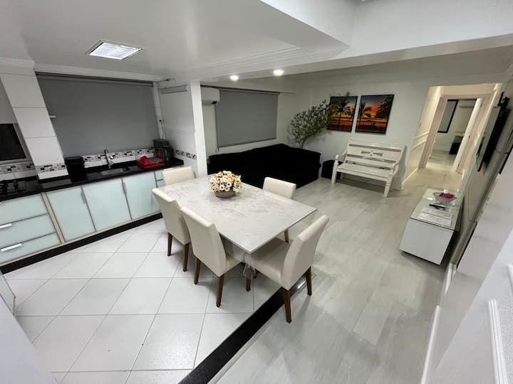 Um Lar Para O Conforto De Suas Férias - Balneário Camboriú