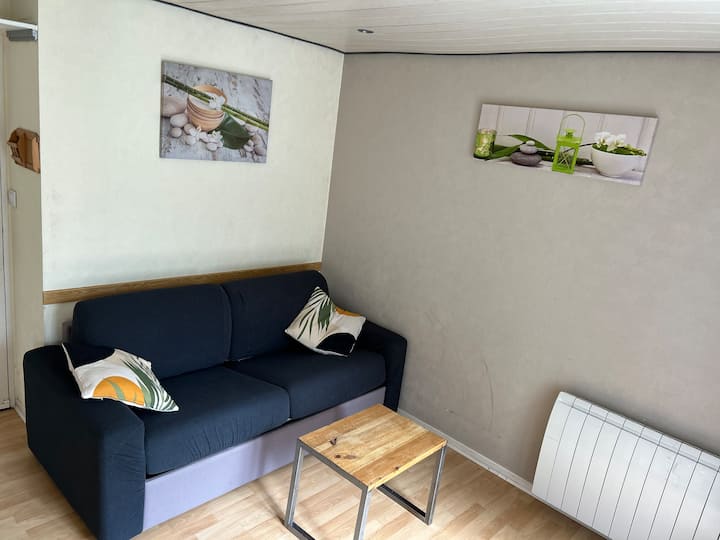 Appartement Dans Résidence Privée Avec Garage - Bossòst