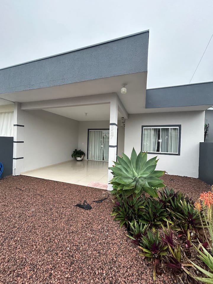 Casa Na Praia De Bombas - Porto Belo