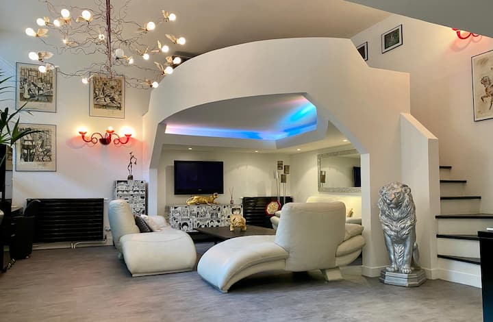 Loft D'artiste De Luxe Avec Jacuzzi Et Terrasse - Paris