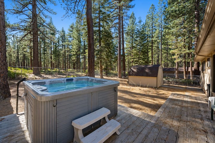 Hot Tub | Bbq - South Lake Tahoe, CA