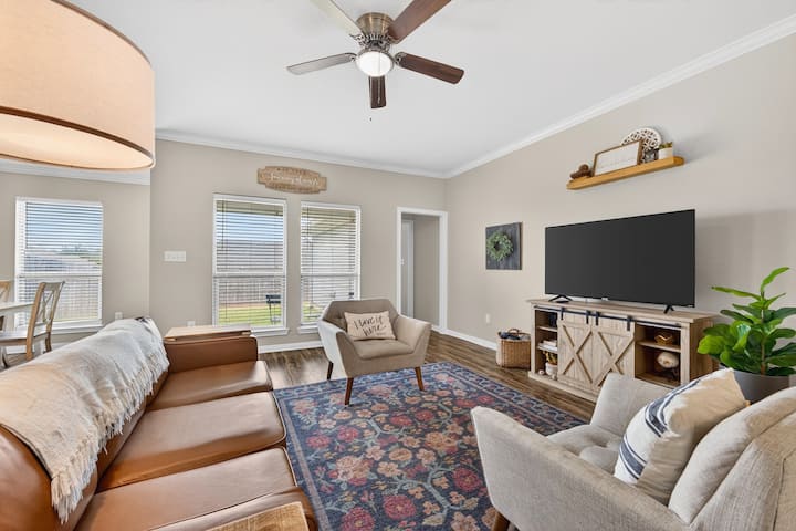 The Juniper House - Waco, TX