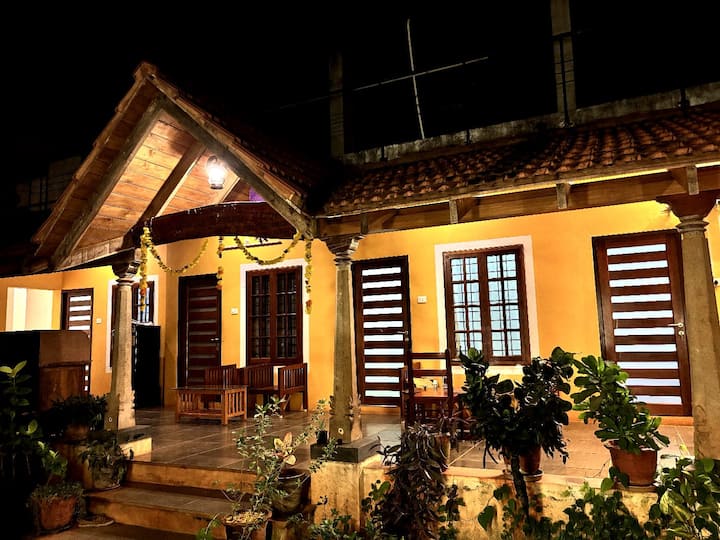 Superior Ac - Aroni Home Stays - 폰디체리