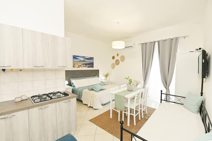 Central Studio 5 Mins Walk From Ruins +Parking - Pompei