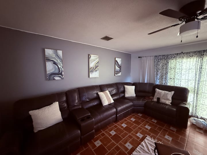 Marlon's Villa - Melbourne, FL