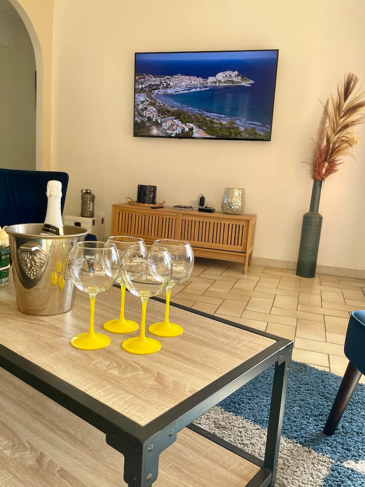 Vue Mer Entre Centre Ville Et Plage ! Place To Be - Calvi