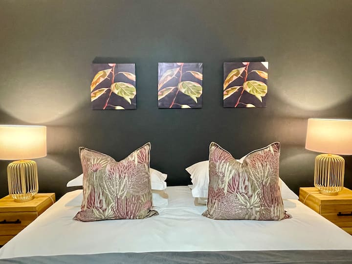 Leopard's Valley Guest Cottage 5 - Graaff-Reinet