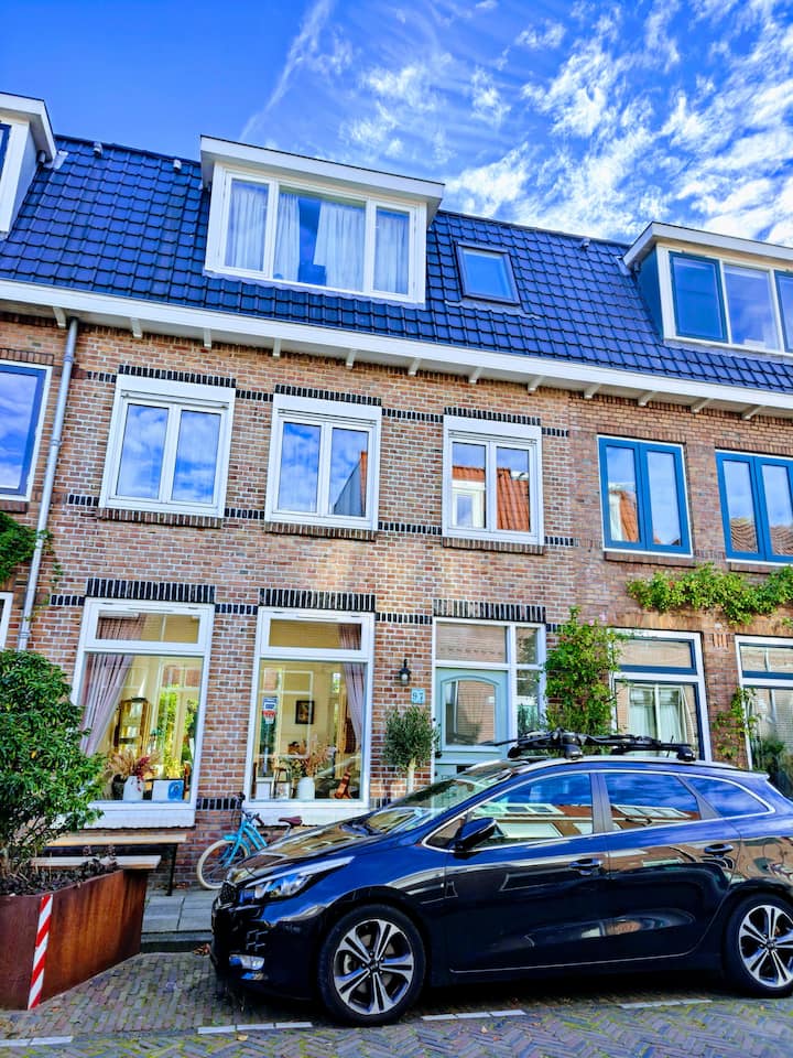 Spacious Family Home Including 2 Bikes - Zandvoort