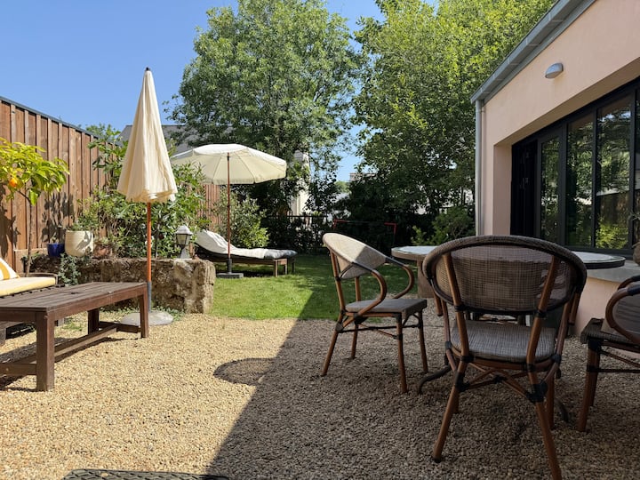 Maison Au Calme Avec Jardin - Nantes