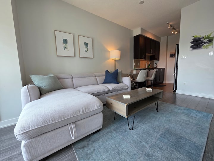 🔥Charming 1 Br Condo🔥 Steps To Square One!👌 - Mississauga