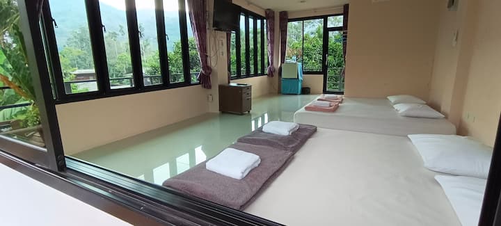 ห้องหมอนทอง - Thung Song District