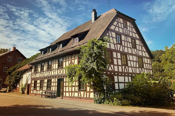 Historisches Zollhaus 2er Appartement Anno 1729 - Hauenstein