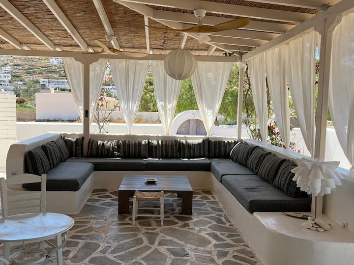 Villa Campos  à 100 Mètres De La Plage/vue Mer - Ios