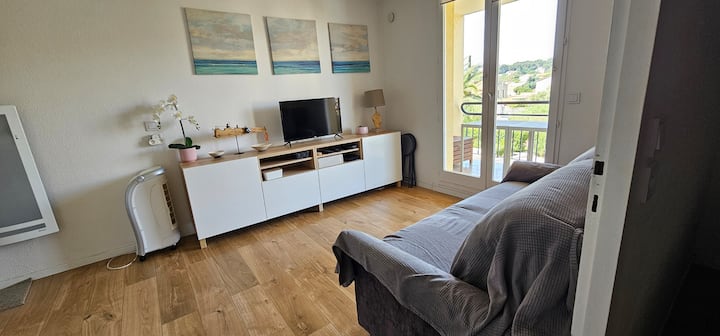 Appartement, Parking, Wifi,
Plages Et Commerces. - La Seyne-sur-Mer