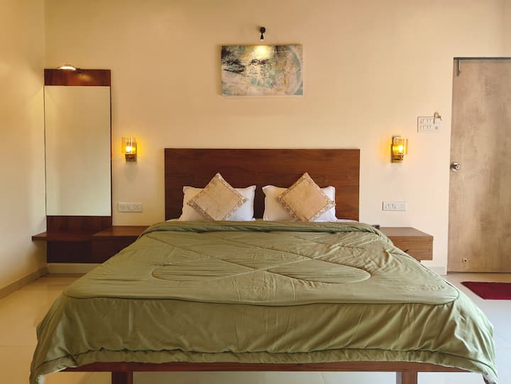 Private Room In Mahableshwar With Forest View R3 - Mahabaleshwar