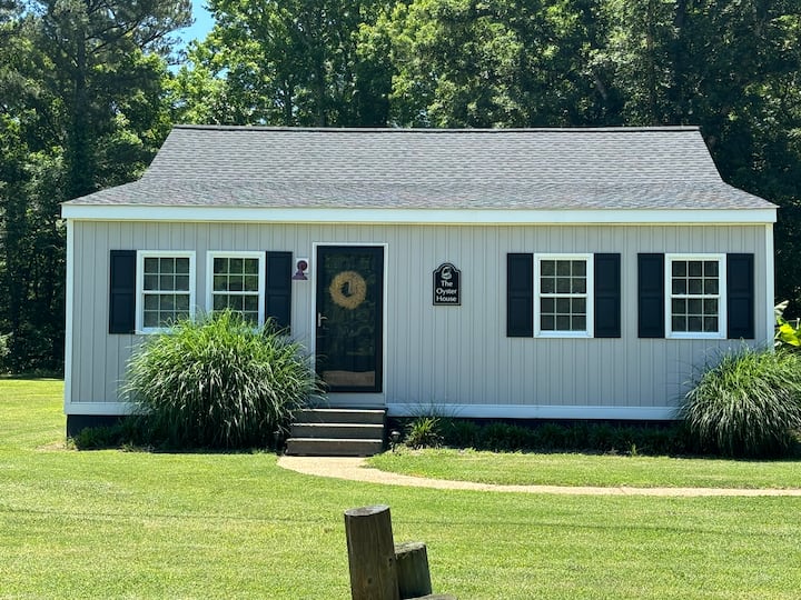 The Oyster House - Deltaville, VA