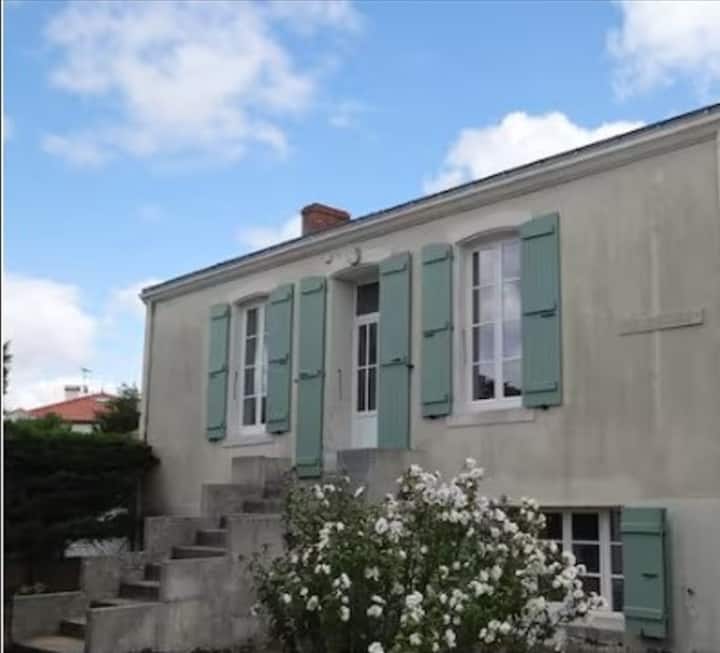 Maison Familiale à 2 Pas De La Plage & Du Bourg - Luçon