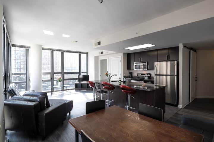 2 Bed 2 Bath Condo W/gym & Free Parking! - Arlington, VA