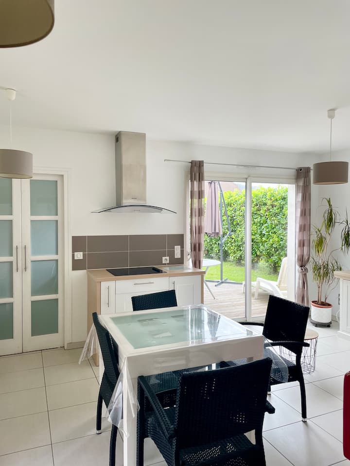 T2 En Rdc Très Bien éQuipé Avec Terrasse - Baskenland