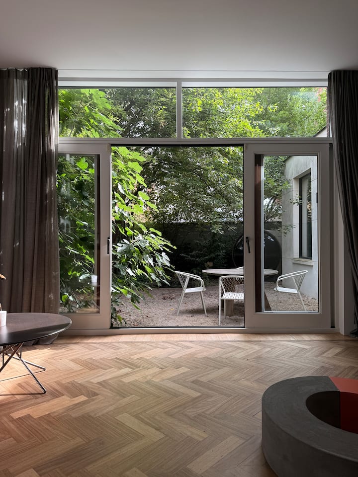 Xlsr, Lightfull Garden Apartment, Perfect Location - Gent