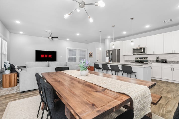 Spacious And Walkable To Dome/convention/hemisfair - San Antonio, TX