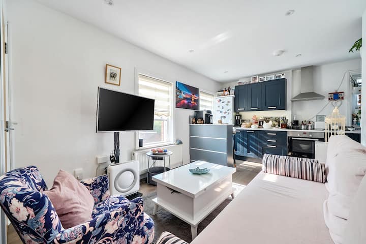 En-suite Room In New Build Two-bedroom Flat - Maidenhead