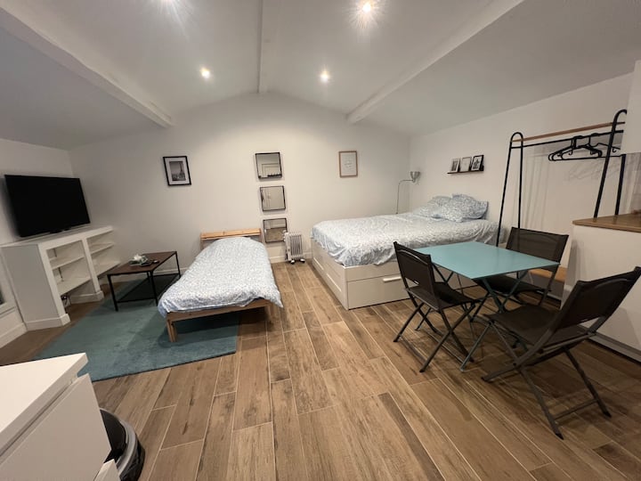 Studio Indépendant Cosy, Calme, Parfaitement Placé - Marseille