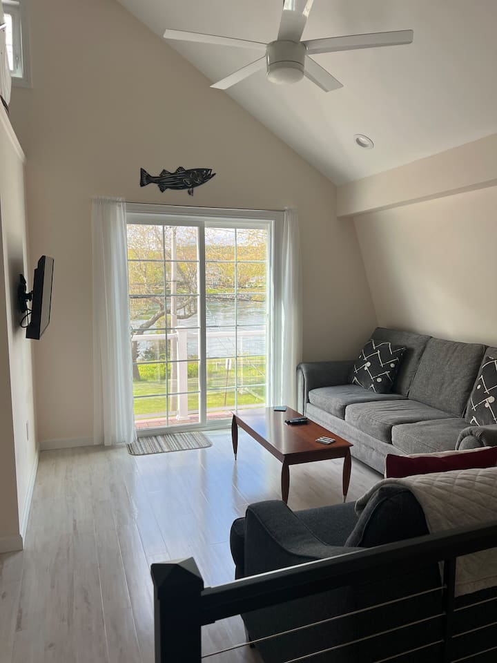 Cape Cod Canal Getaway! - Sandwich, MA