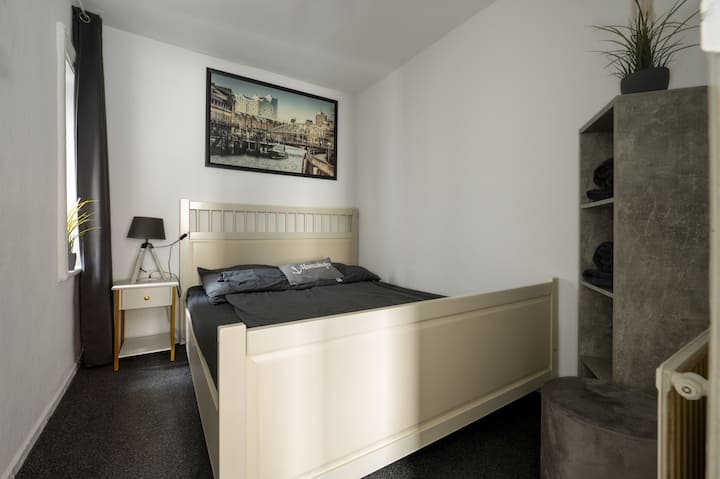 Kleine Perle 2 Mitten In St. Pauli - Hamburg