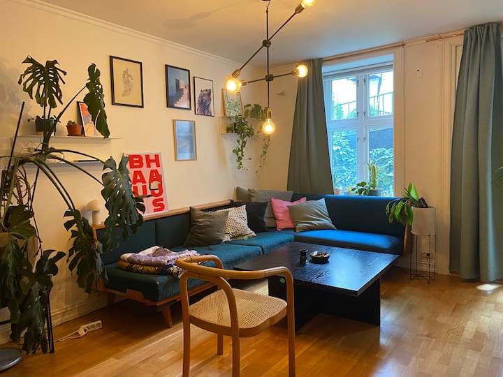 Cozy Apartment In Grünerløkka, Near City Center - Oslo
