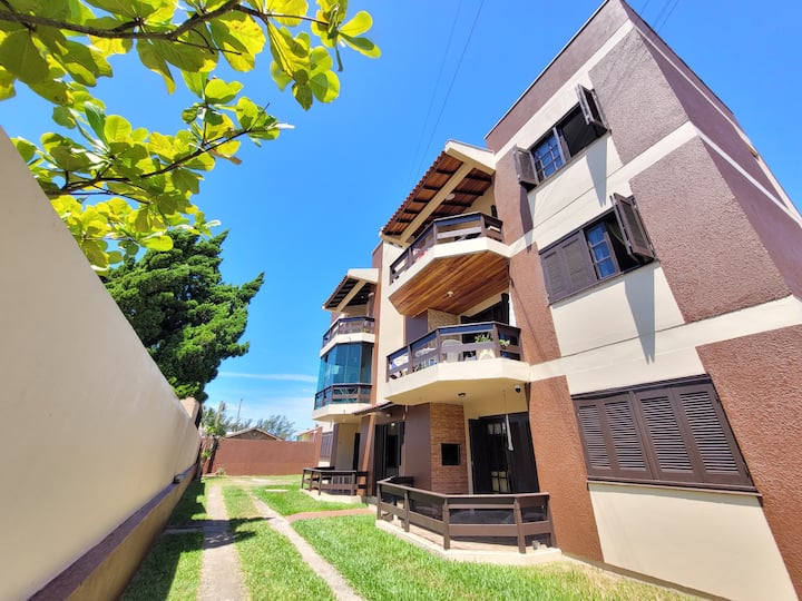 Apartamento Térreo C/ Sacada A 400m Da Praia - Tramandaí