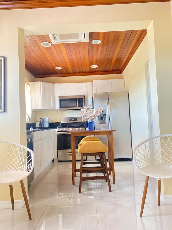 Mangrove View Residence Unit #6 - Turks and Caicos Islands