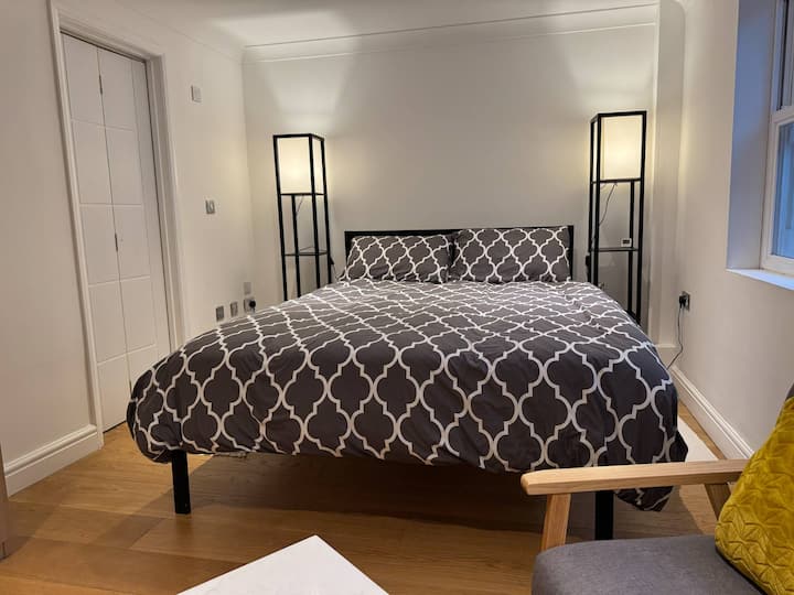 Private Ensuite In Maida Vale, Great Location - London