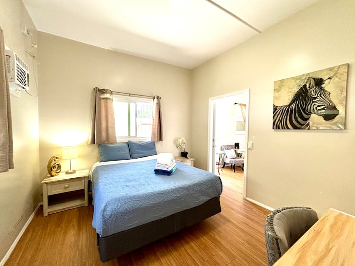 Cozy 1 Bedroom In Waikiki Beach Free Parking 3 - Honolulu, HI