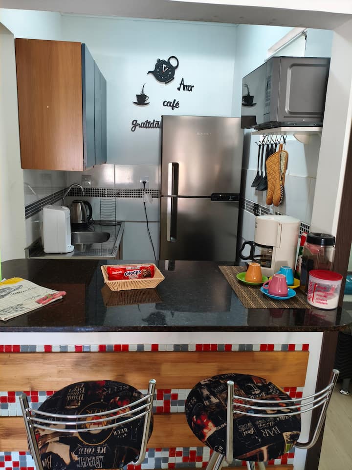 Consulado Americano, Apto 1 Dormitório Com Garagem - Porto Alegre