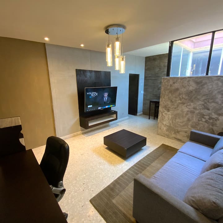 Central Studio ÉBano - Monterrey