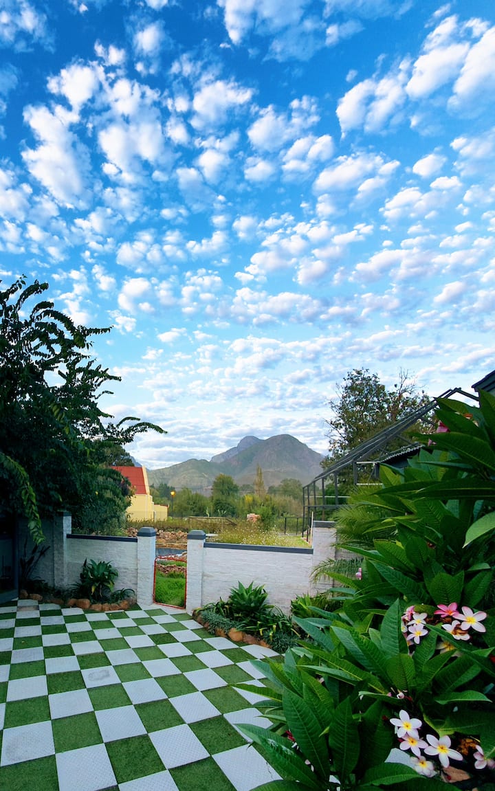 The Views Studio Apartment 2, Greyton Village - Greyton